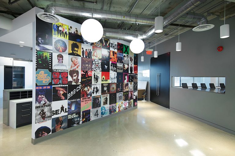 80+ Most Beautiful Office Wall Design Ideas That Will Inspire ...