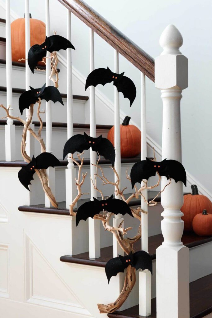11+ Easy DIY Halloween Decorations That Are Actually Cool