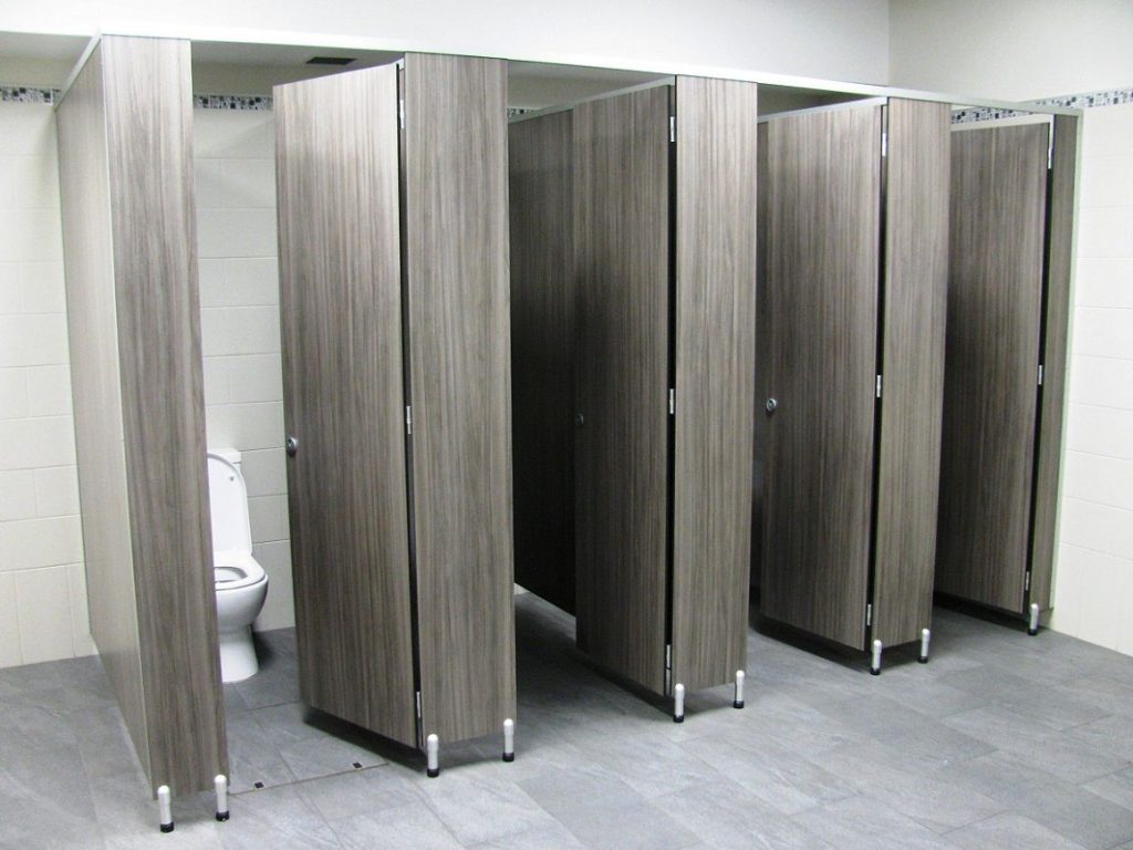 The Different Types, Configurations, and Materials of Toilet Partitions ...