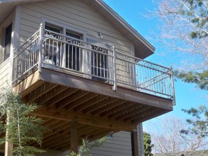 10 Trending Balcony Railing Design to Transform Your Space ...