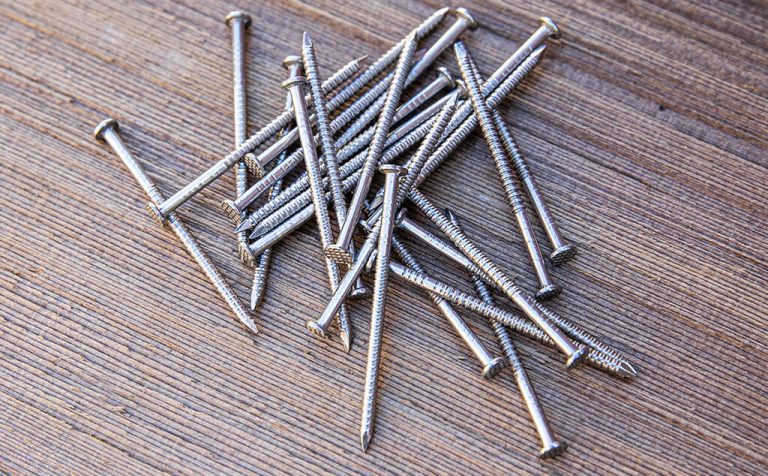 A Guide to Choose the Best Roofing Nails for Your Project
