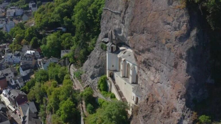 14 Unique Churches Around the World That You Must Explore