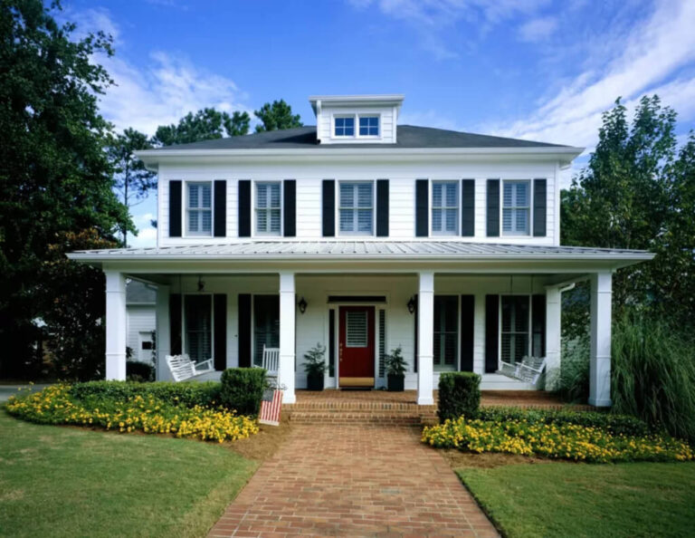 What is a Traditional Style House? History, Example, Features ...
