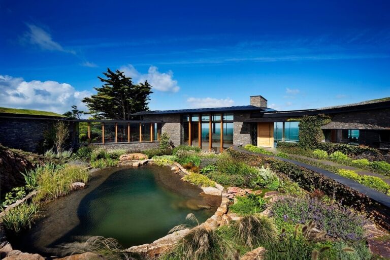 17 Most Incredible Sustainable Houses that Sync with Nature