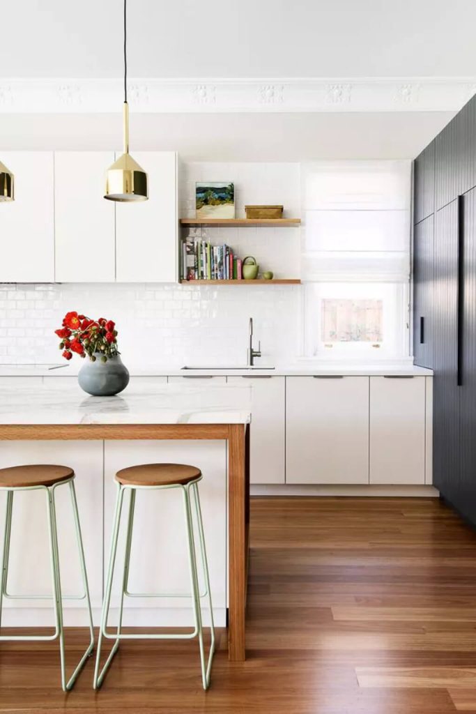 30+ Best Two-Toned Kitchen Cabinets Ideas for a Modern Kitchen ...