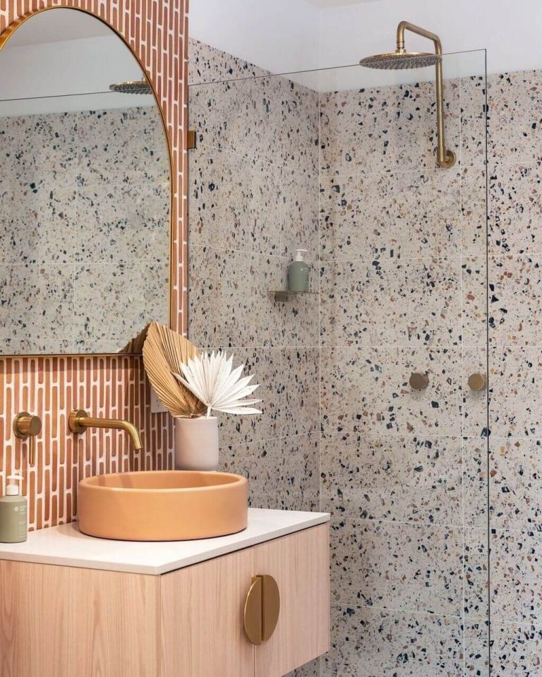 34+ Stunning Shower Tile Ideas That Will Transform Your Bathroom ...