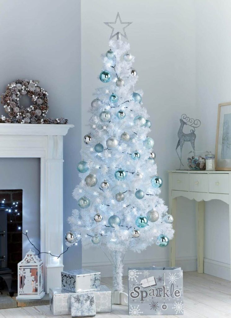 30+ Best White Christmas Tree Ideas for a Stunning Display 2024 ...