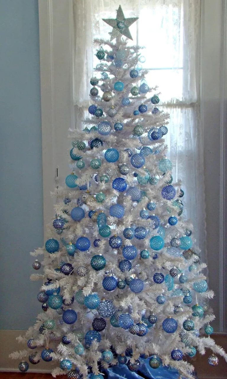 30+ Best White Christmas Tree Ideas for a Stunning Display 2024 ...
