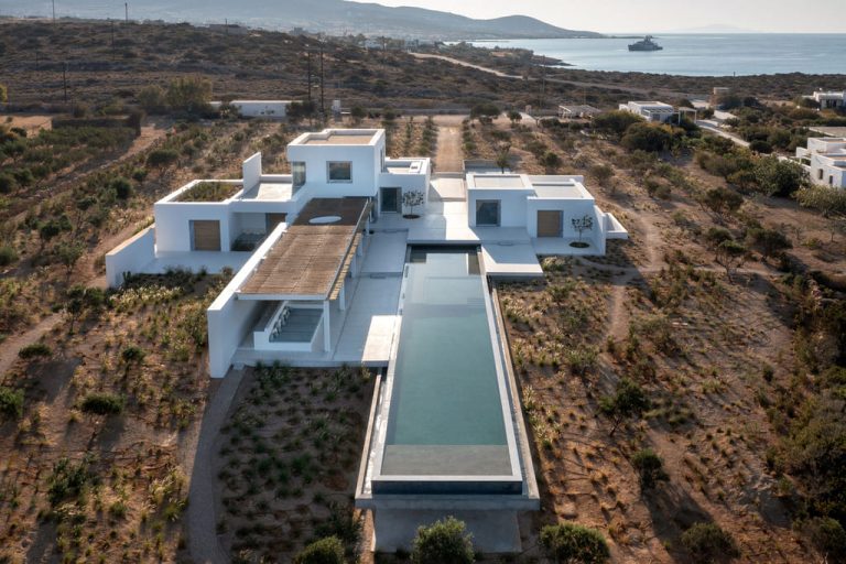 Modern Mansion: A List of 20+ Houses That Redefine Luxury ...