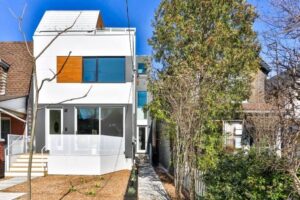 20 Best Suburban House Ideas with Different Styles - Architectures Ideas