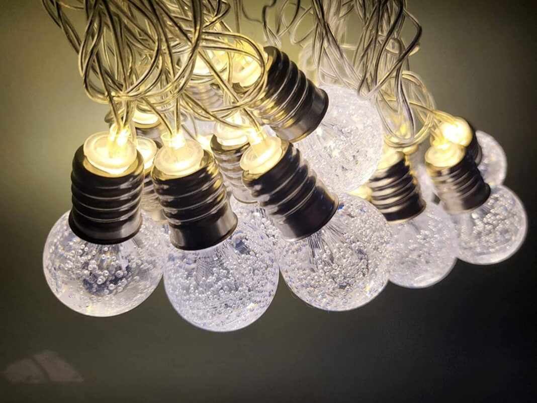 65+ Outdoor Christmas Lights Ideas That You'll Love! - Architectures Ideas