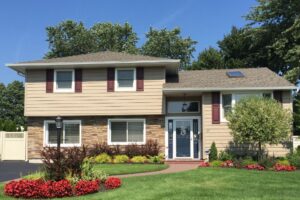 40 Best Vinyl Siding Colors Ideas for a Fresh Exterior Look ...